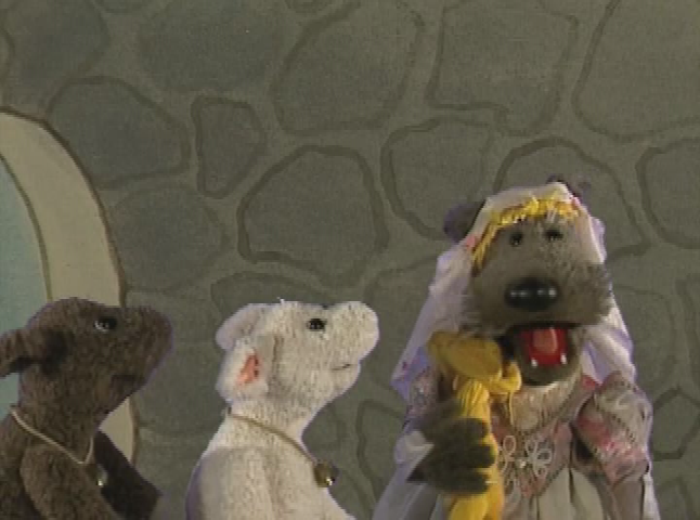 Ruffus The Dog: Rapunzel - Pasadena Media